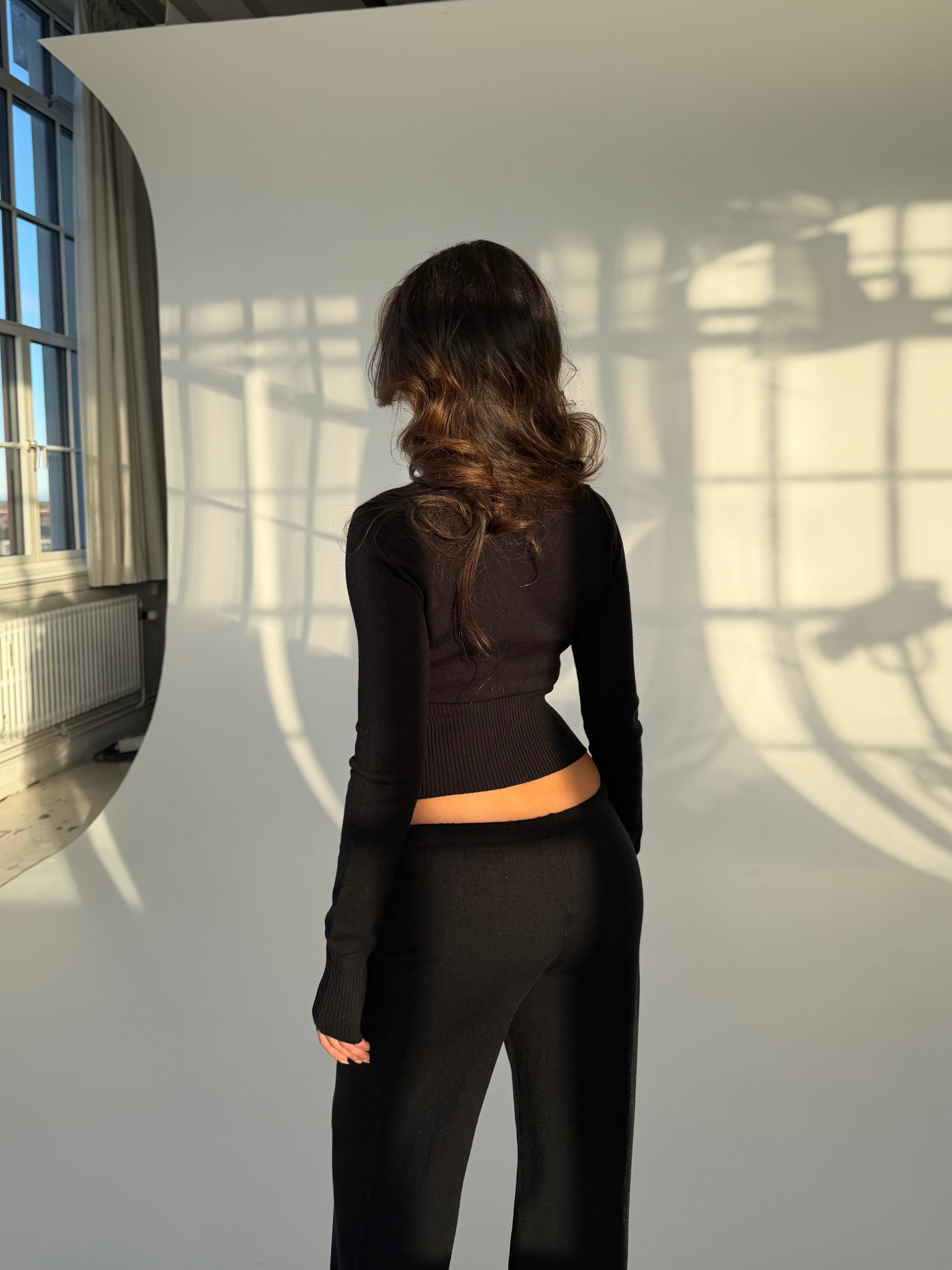 Tops | Shop the most beautiful tops for women at VENDERBY'S